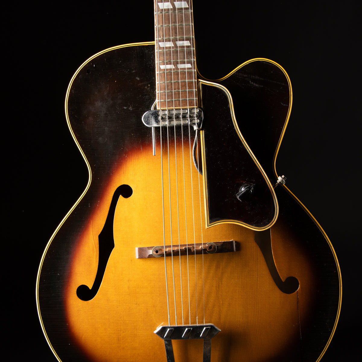 1951 Gibson L-7C Sunburst – Music City Vintage Guitars