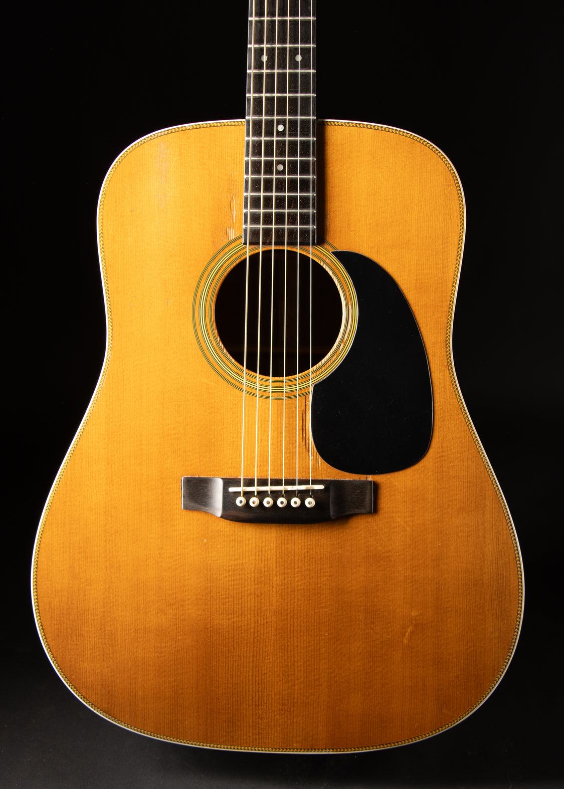 Acoustic Guitars – Music City Vintage Guitars