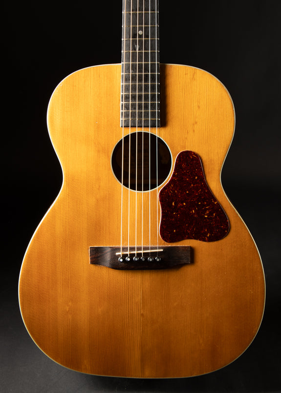 Acoustic Guitars – Music City Vintage Guitars