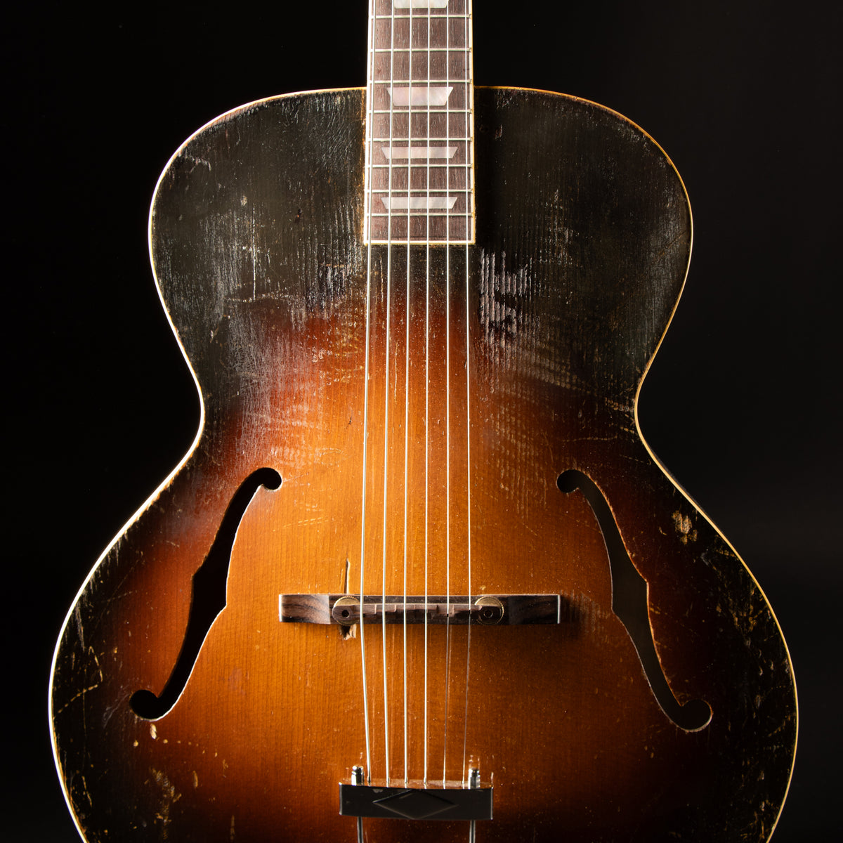 1946 Gibson L-50 Sunburst – Music City Vintage Guitars